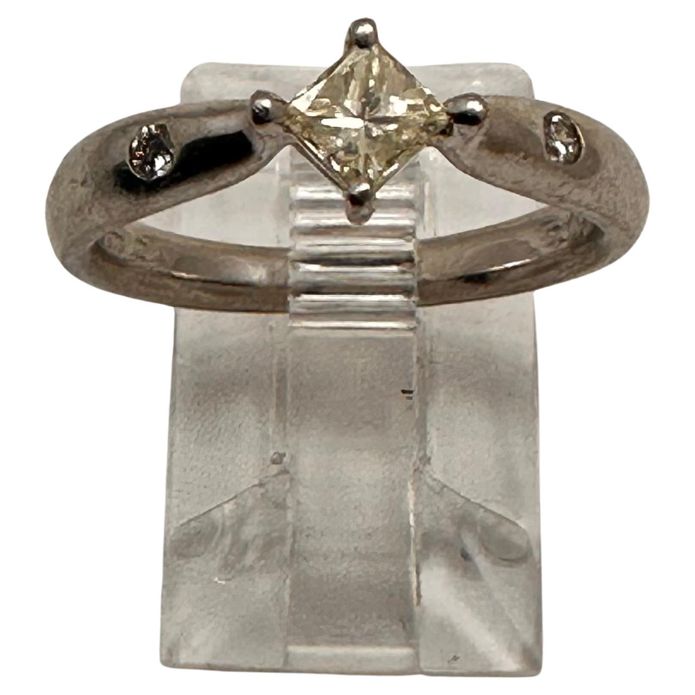 Pt.900 .34ct Princess Cut Diamond .8tcw Round Side Diamonds Ring Size 6 ...