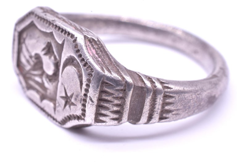 C1650 Medieval Silver Signet Ring w Crescent Moon and Star and Pelican ...