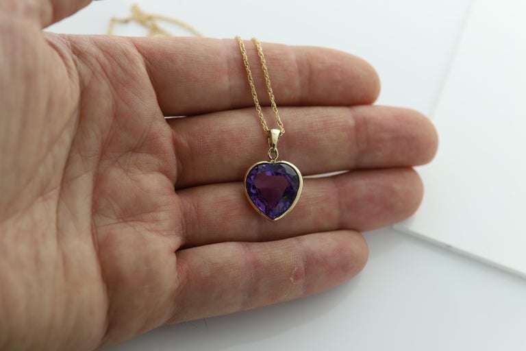 Purple Heart Amethyst Pendant 14 Karat Yellow Gold For Sale at 1stDibs