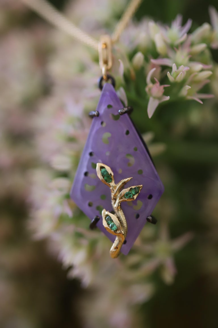 Purple Jade Charm and 18 K Yellow Gold Chain Art Deco Style Pendant ...