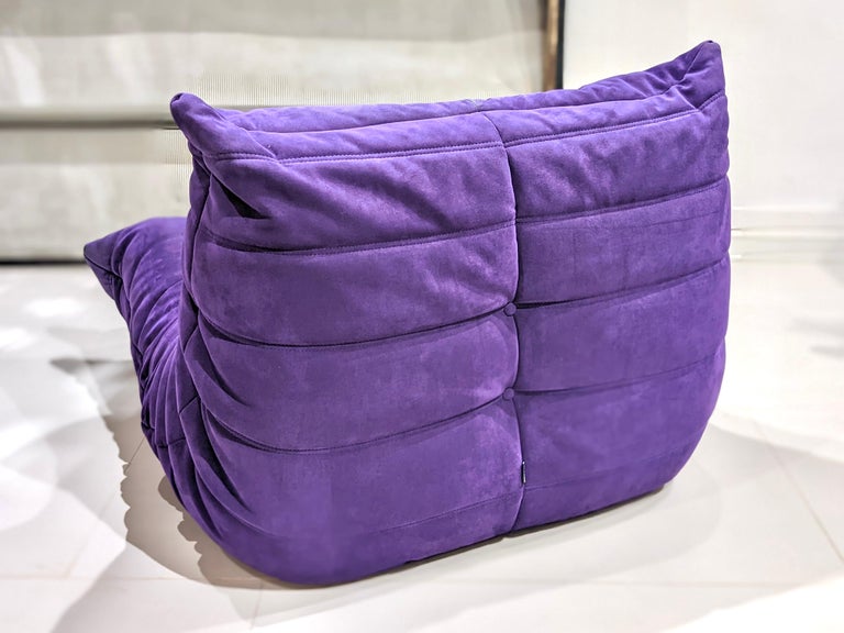 Purple alcantara "Chauffeuse" Togo by Michel Ducaroy for Ligne Roset at ...