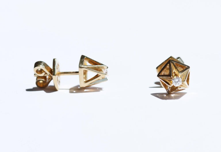 Pyramid Diamond Gold Stud Earrings For Sale (Free Shipping) at 1stDibs