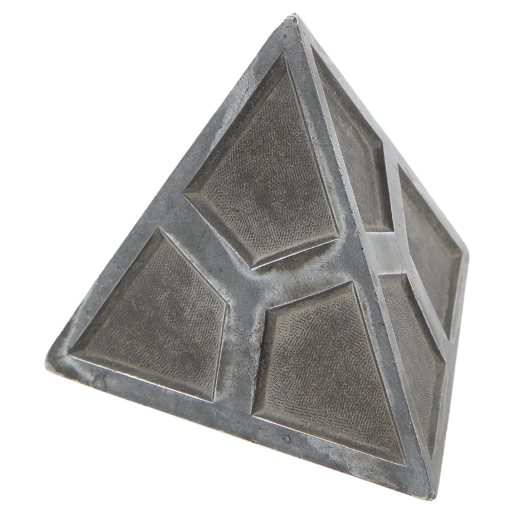 Miniature Vintage Aluminum Anvil Paperweight For Sale at 1stDibs