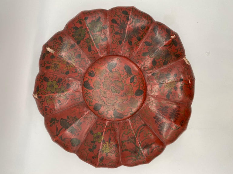Qing Dynasty Chinese Red Lacquer Box For Sale at 1stDibs