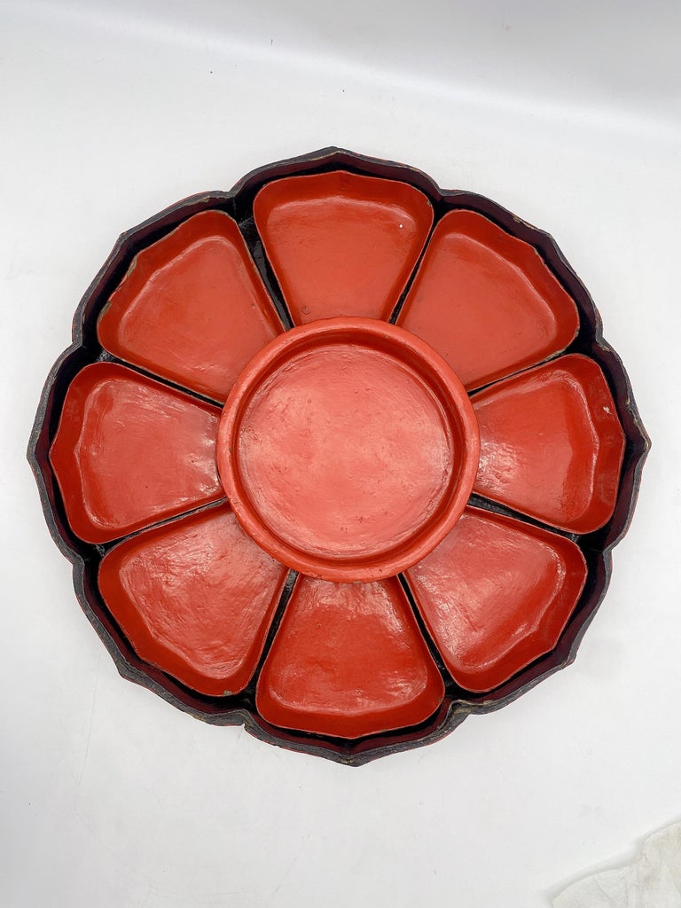 Qing Dynasty Chinese Wooden Red Lacquered Presentation Box For Sale at ...