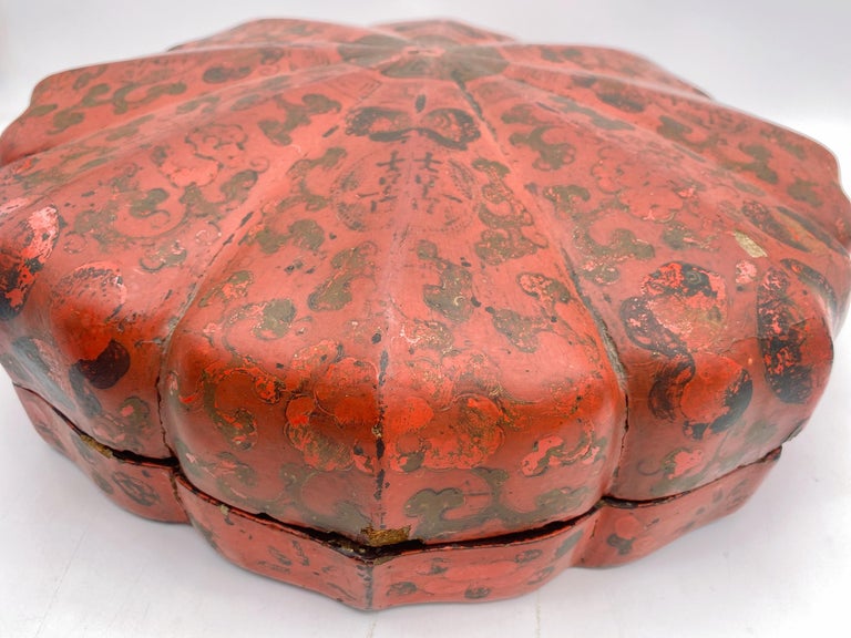 Qing Dynasty Chinese Wooden Red Lacquered Presentation Box For Sale at ...