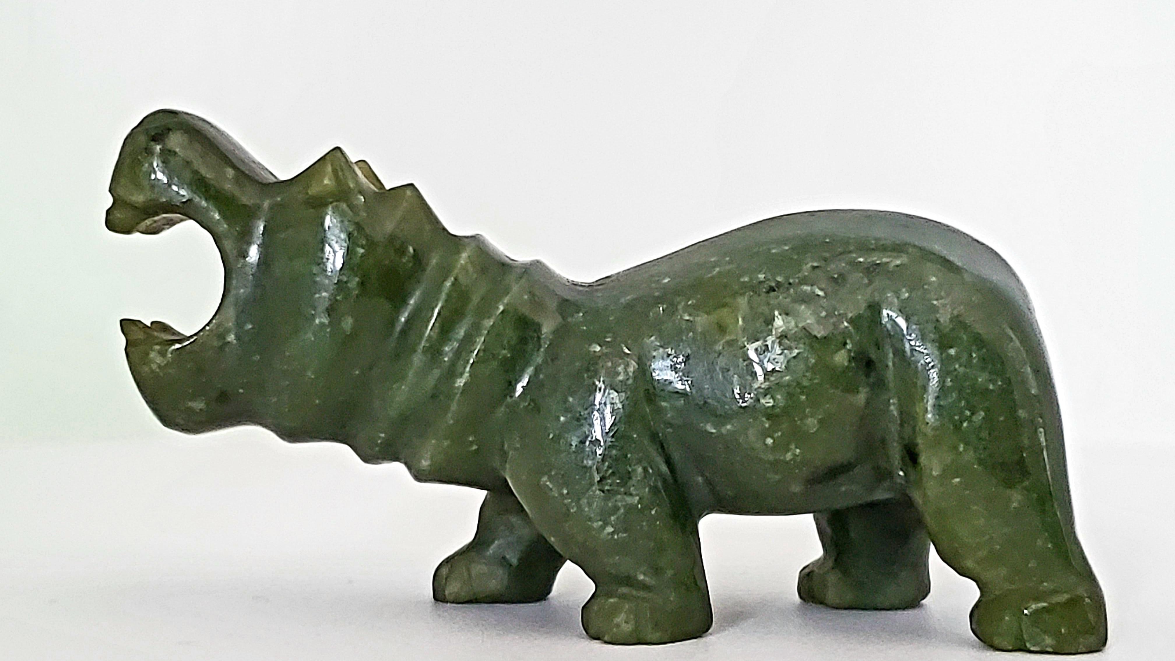 Natural Spinach Jade Animal Figurines from Qing Dynasty For Sale at 1stDibs