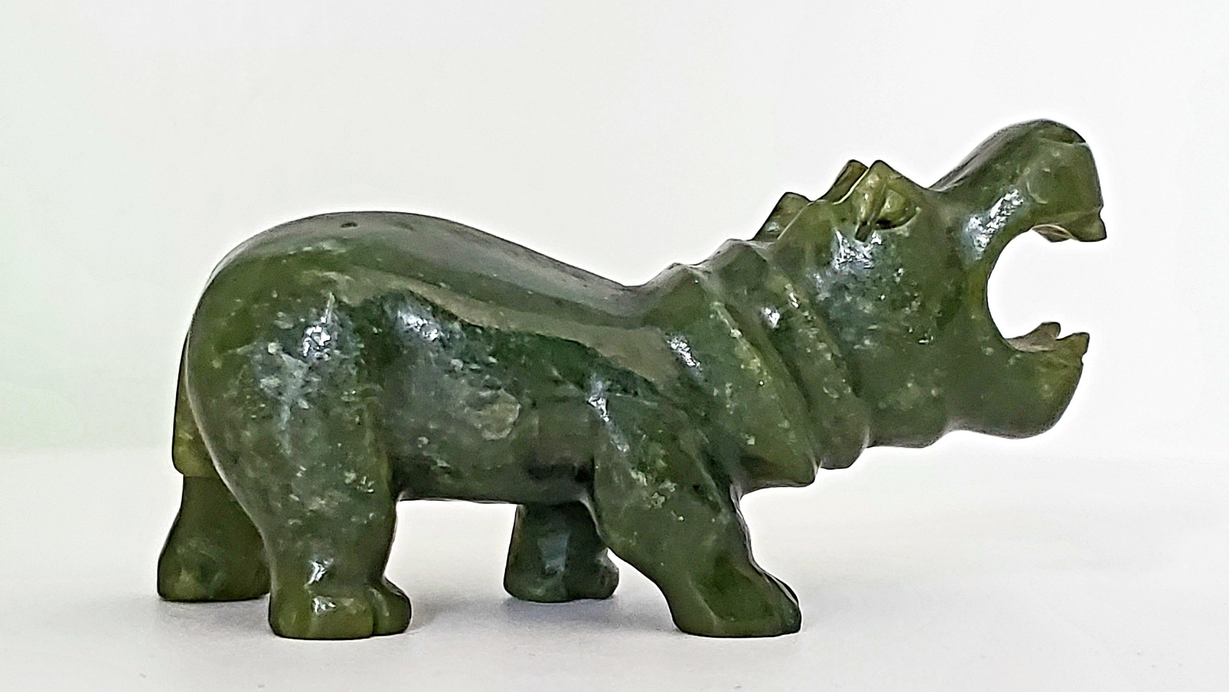 Natural Spinach Jade Animal Figurines from Qing Dynasty For Sale at 1stDibs