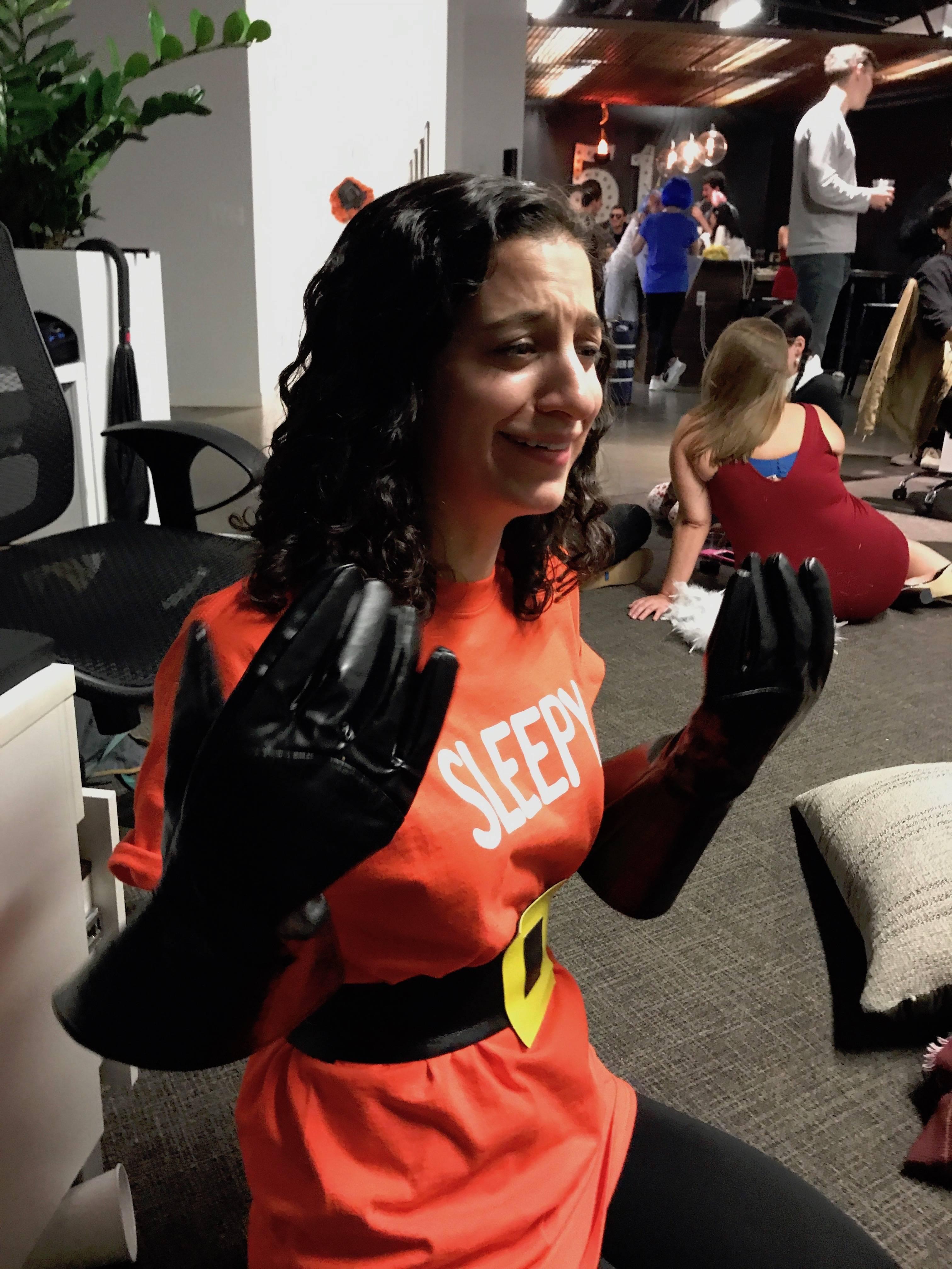 qrxui titular line For Sale at 1stDibs