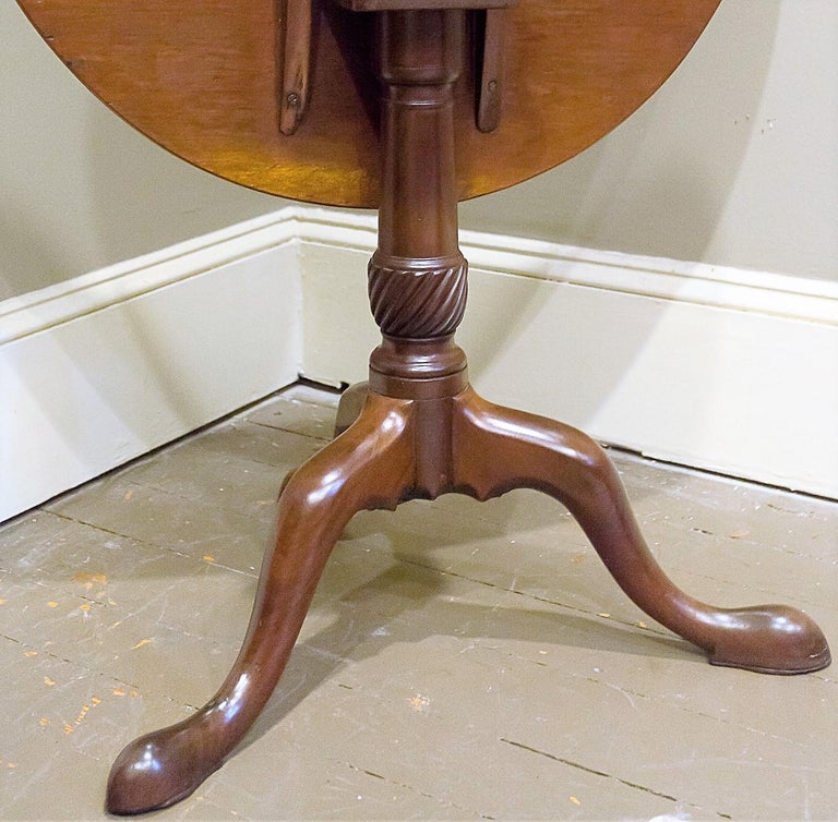 Queen Ann Revolving Birdcage Tip Top Table, New England, circa 1760 For ...