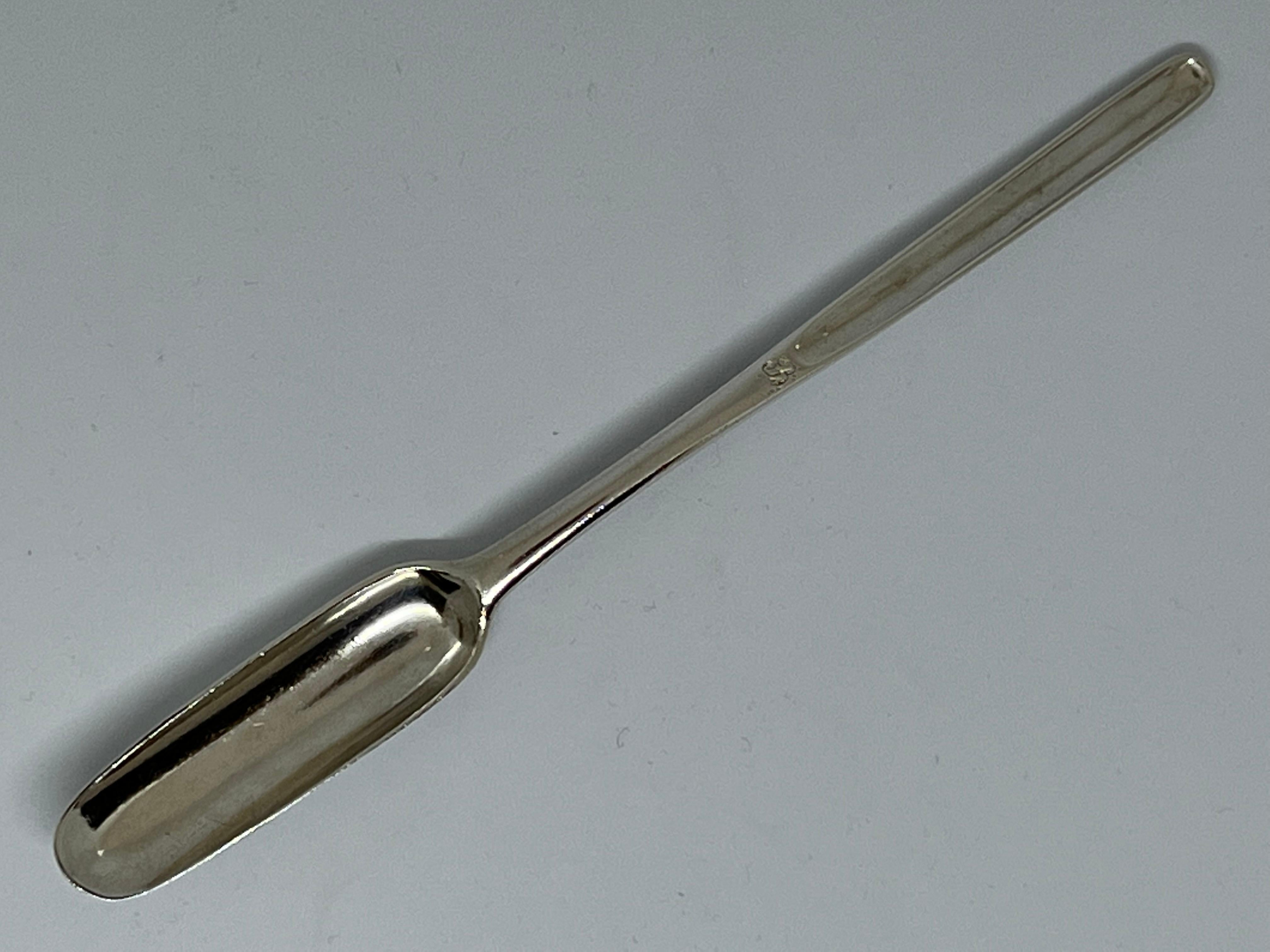Queen Anne Silver Marrow Scoop For Sale at 1stDibs