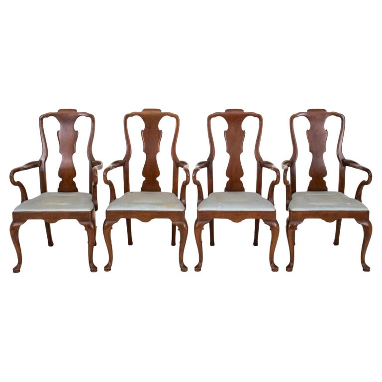 Queen Anne Style Arm Chairs, 4 For Sale at 1stDibs