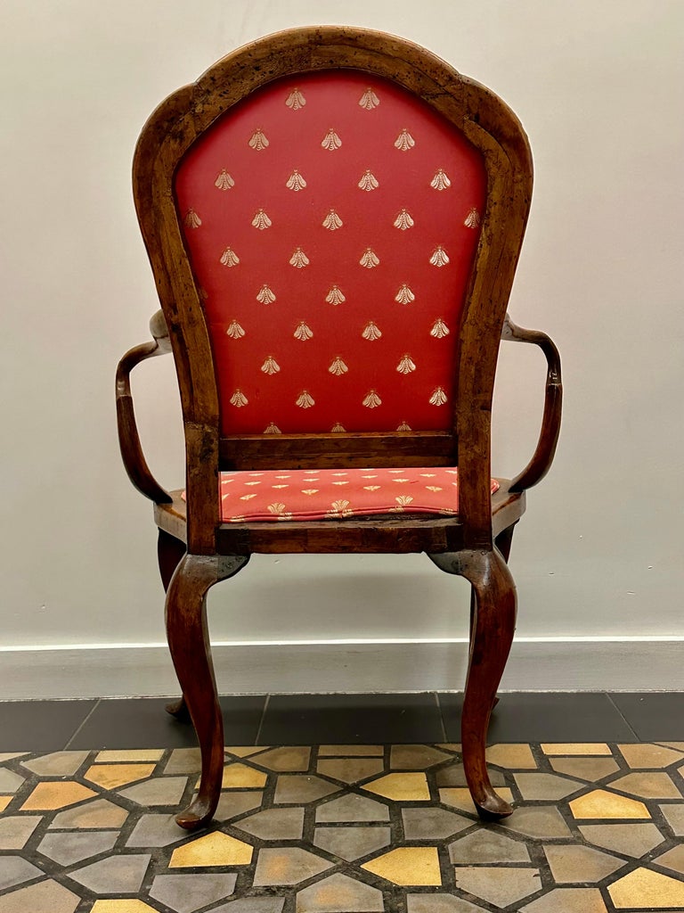 Queen Anne Walnut Armchair For Sale at 1stDibs