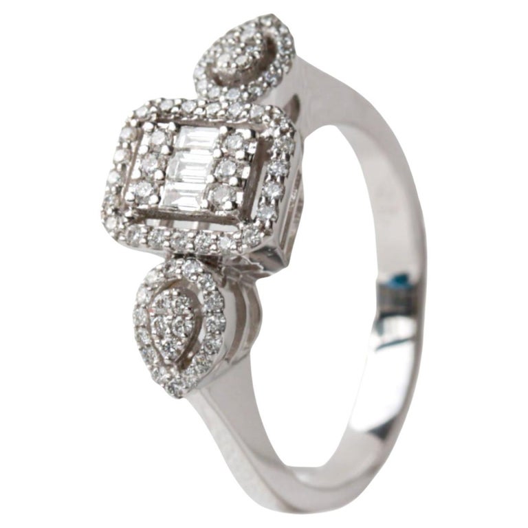 Radiant Beauty: 18k Illusion Setting Diamond Ring with 0.35 Carat ...