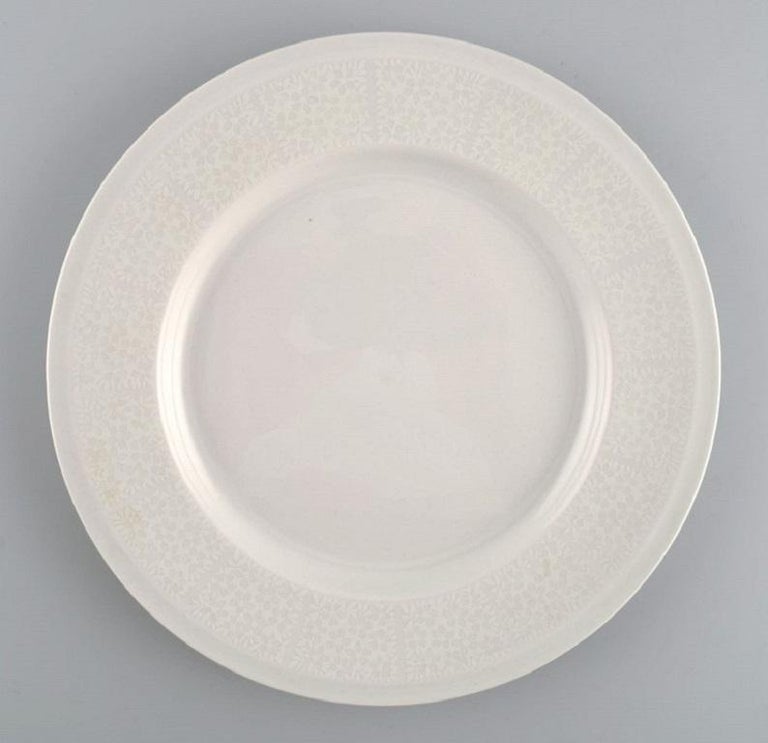Raija Uosikkinen for Arabia, Twelve Rare Pitsi Lunch Plates For Sale at ...