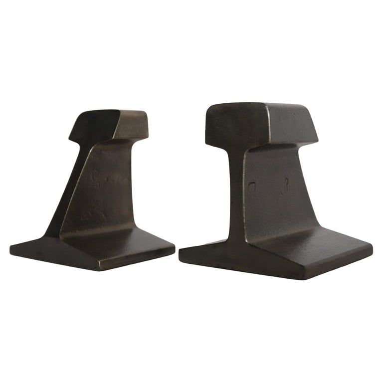 Railroad Tie Bookends For Sale at 1stDibs