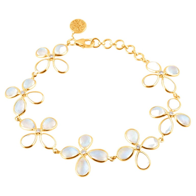 Rainbow Moonstone Pear Shape and Diamond Bracelet in 18K Yellow Gold ...