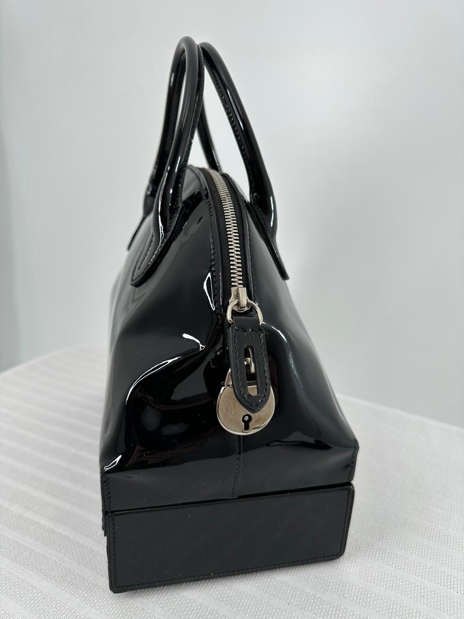 Ralph Lauren Primavera 2007 Ricky Borsa a mano in pelle verniciata nera ...