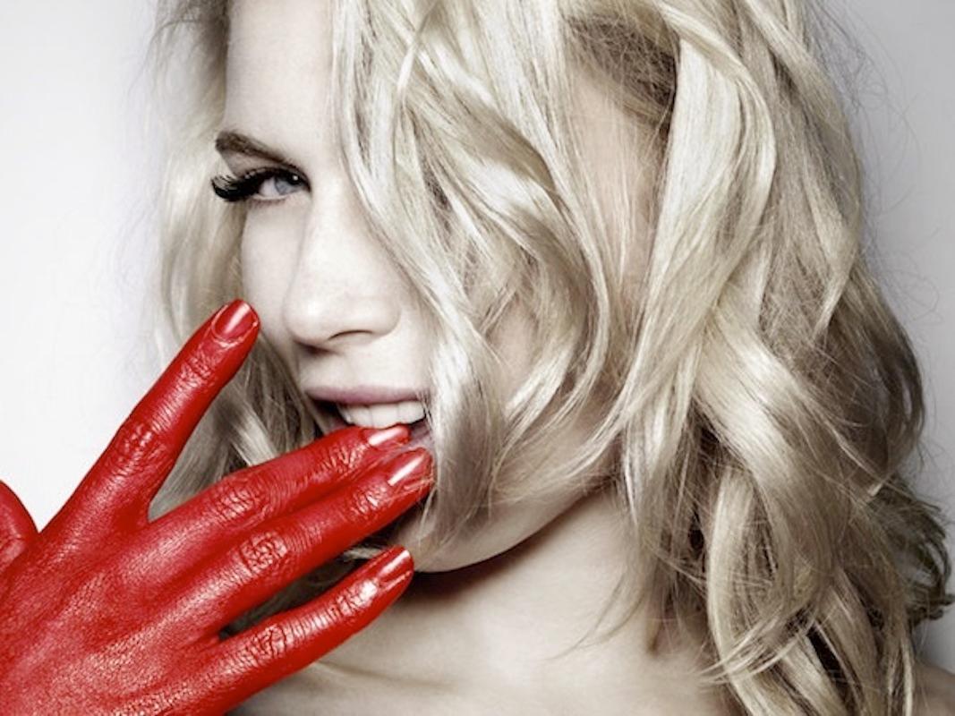 Rankin - Black Tuuli 2 For Sale at 1stDibs