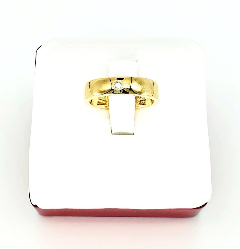 Raphael Leon 0.05 Carat Diamond 14 Karat Gold Band Ring For Sale at ...
