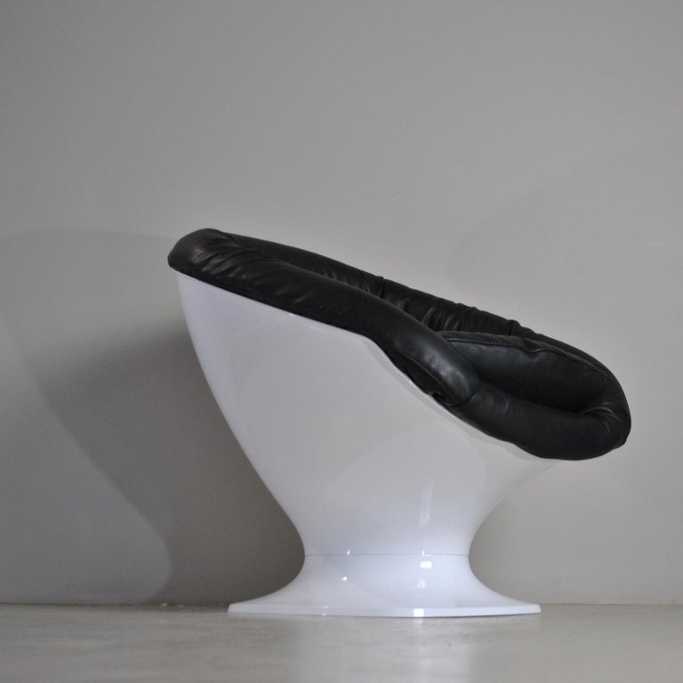 Raphael Raffel Armchair from the 70s for Herman Miller For Sale at 1stDibs