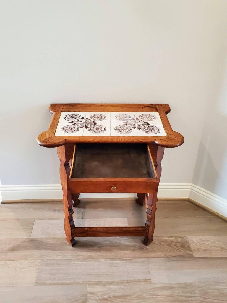 Rare 18th Century Colonial Porringer Table For Sale at 1stDibs