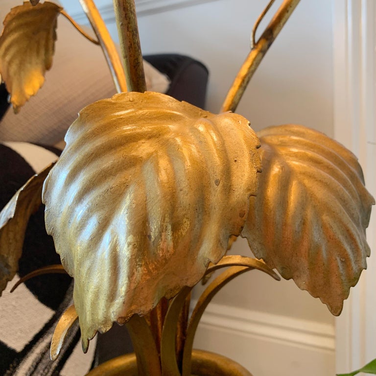 Rare 1950s American Hydrangea Table Lamp For Sale at 1stDibs