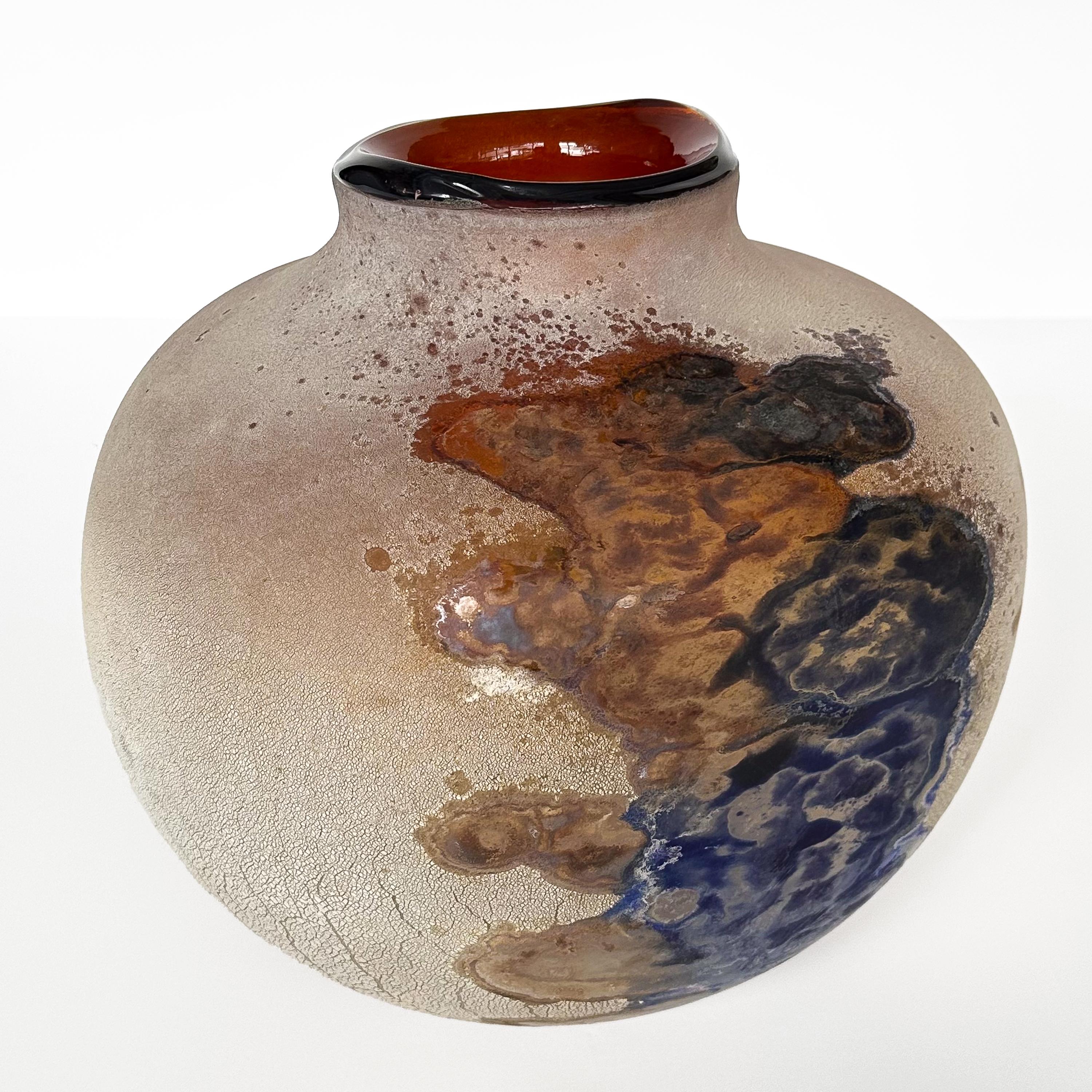 Rare Alfredo Barbini Large Scavo Murano Glass Vase at 1stDibs