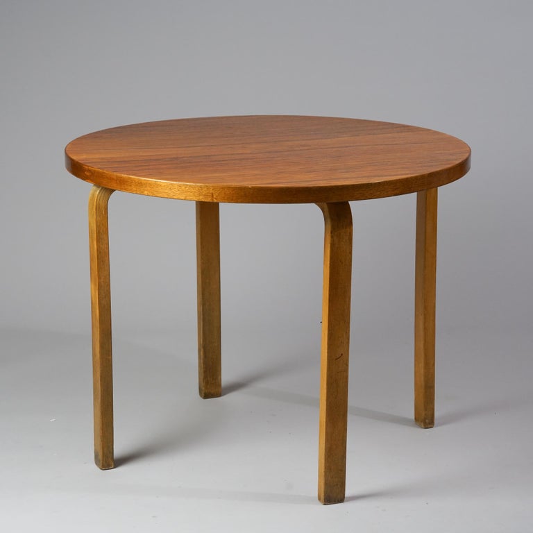 Rare Alvar Aalto Model 90 A Round Dining Room Table for Artek, 1930s For Sale at 1stDibs