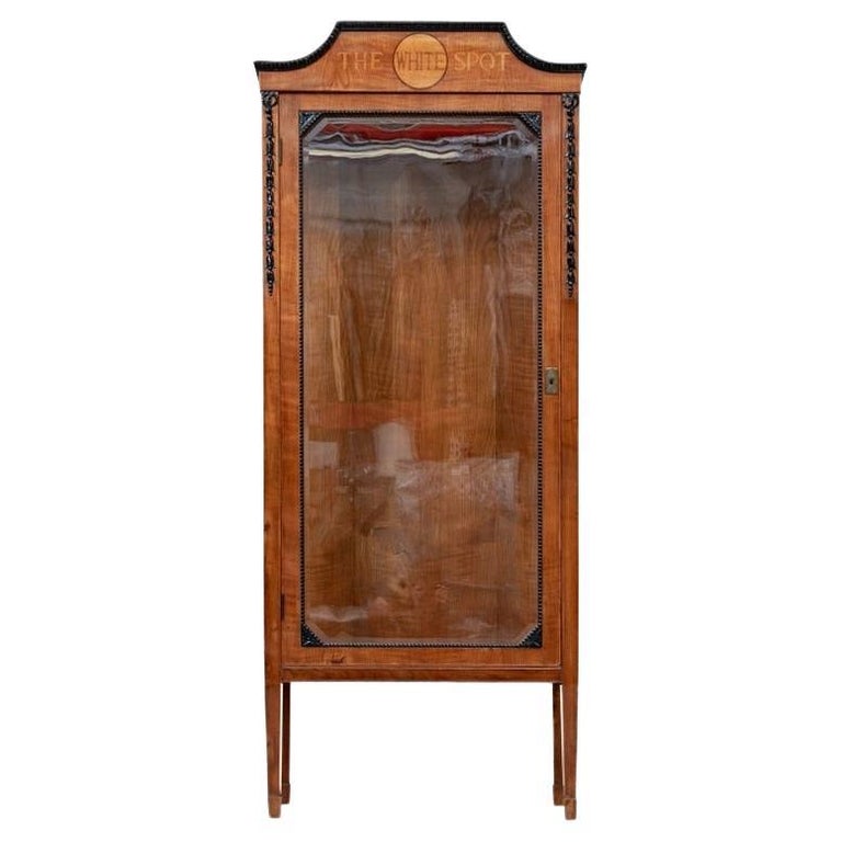 Rare And Fine Alfred Dunhill’s “The White Spot” Pipe Display Case For ...