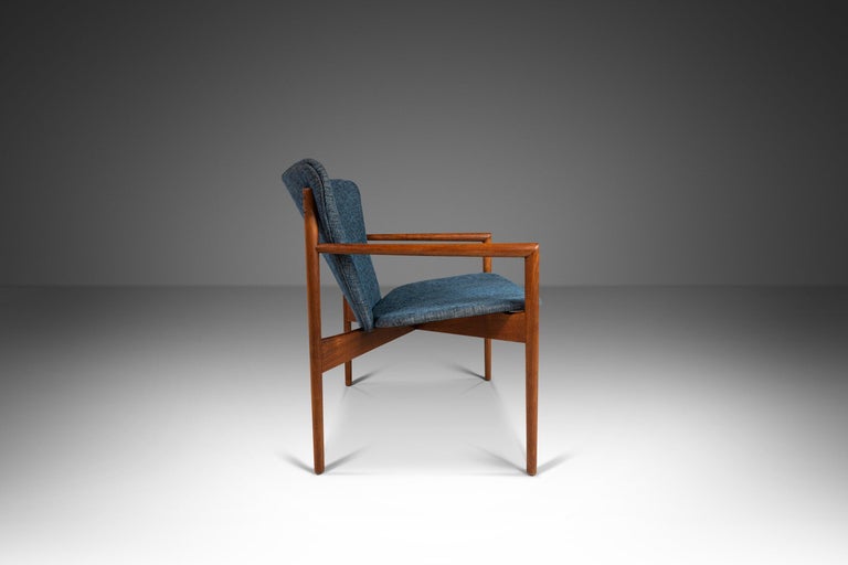 Rare Angular Lounge Chair / Armchair in Walnut After Nanna Ditzel, c ...