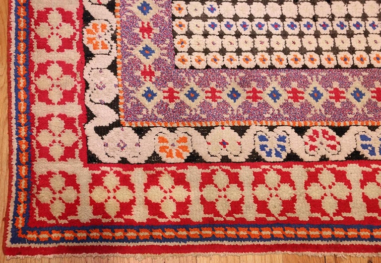 Rare Antique Ukrainian Rug. Size: 4 ft x 6 ft 9 in (1.22 m x 2.06 m ...