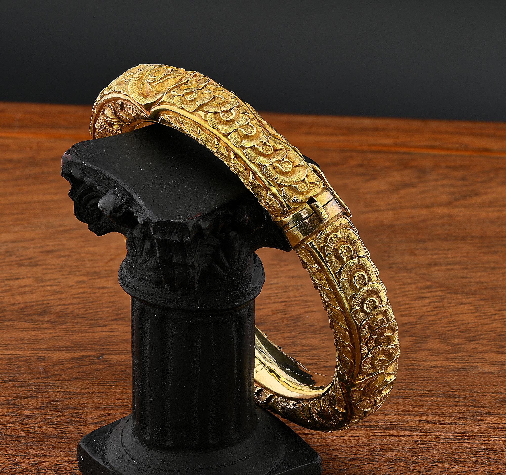 Rare Art Nouveau Repousse Nature Design 18 KT Hinged Bangle For Sale at ...