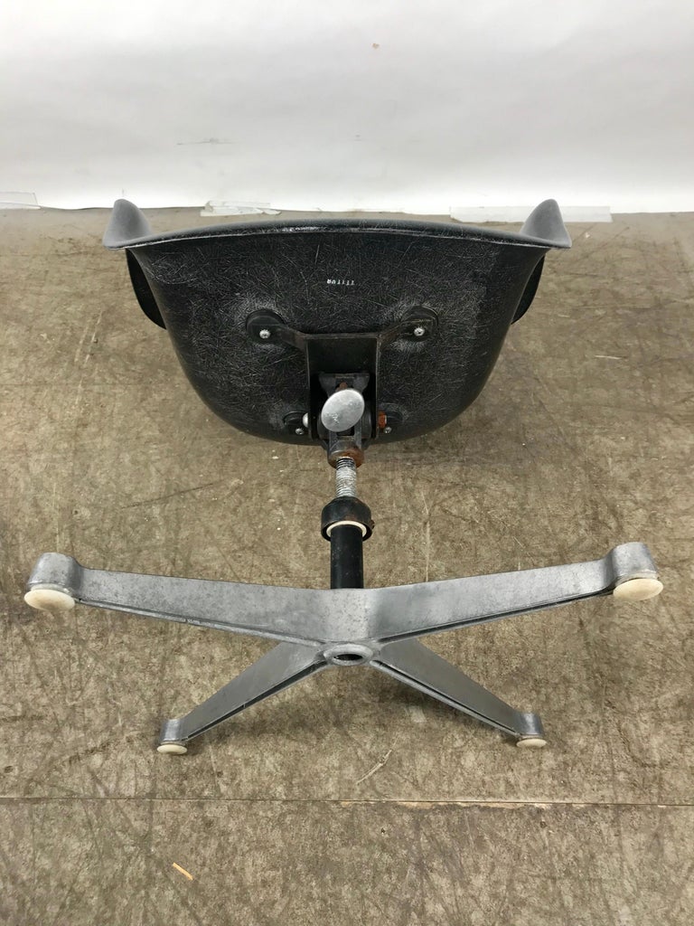 Rare Black Fiberglass Tilt Swivel Arm Shell, Aluminium Base DAT by ...