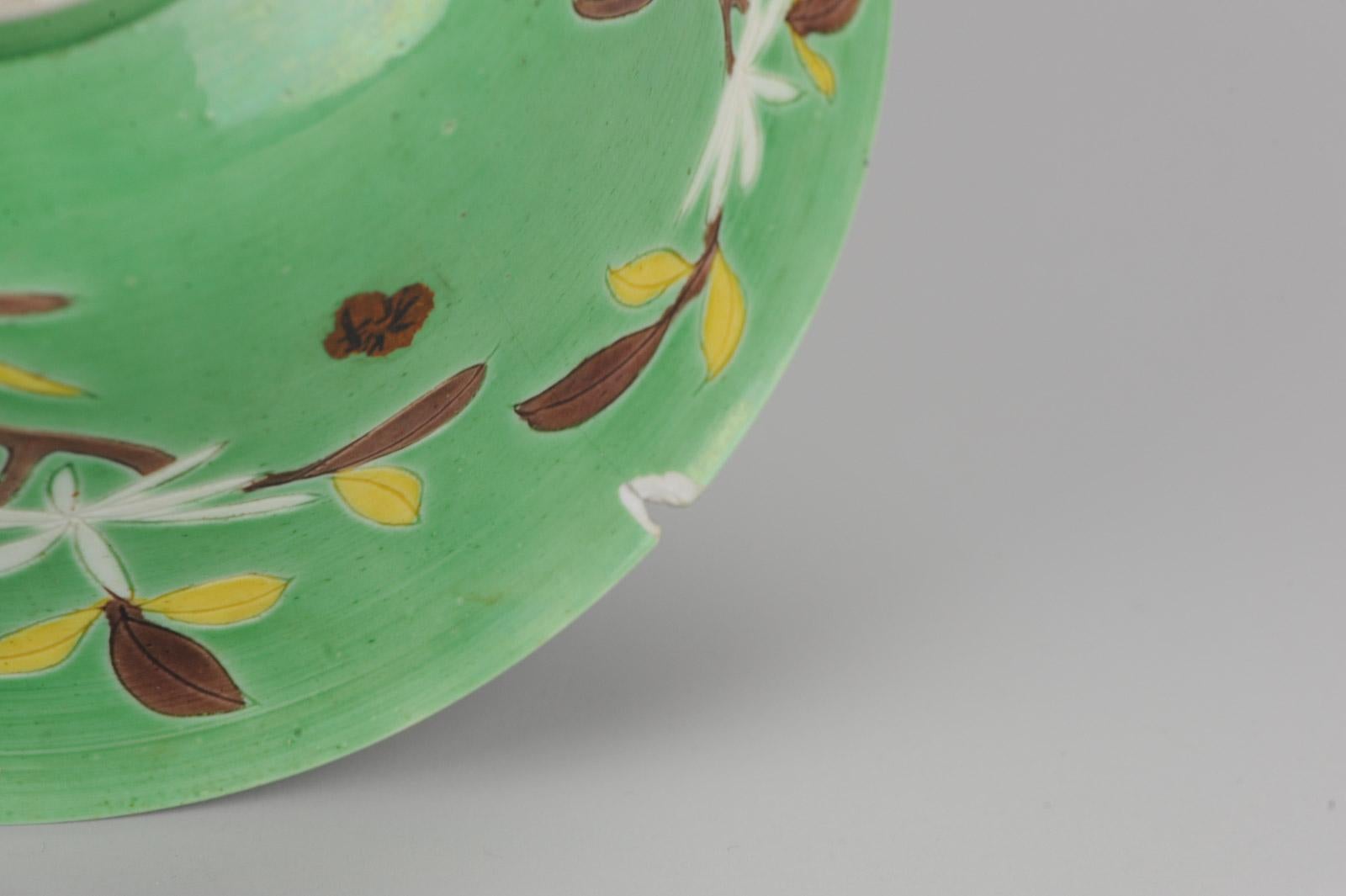 Early Kangxi Chinese Porcelain Green-Ground 'Brinjal' Bowl Funghi ...