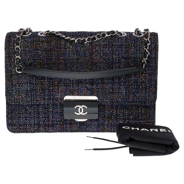 Rare Chanel Classic Flap shoulder Bag in black Tweed and glittery ...