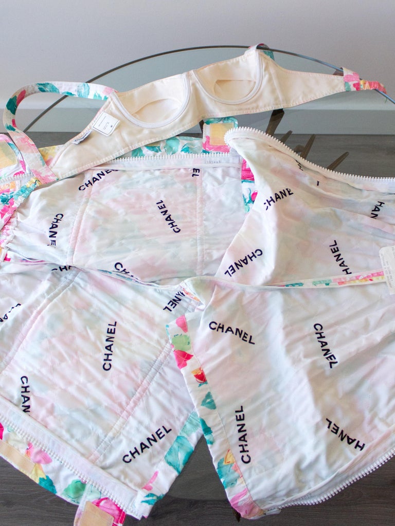 Rare Chanel Vintage Cruise 1995 Multicolor Floral Bustier Bra Shorts ...