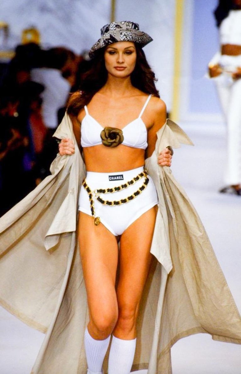 Rare Chanel Vintage Spring 1994 Beige Runway 94P Oversized Trench Coat For Sale at 1stDibs