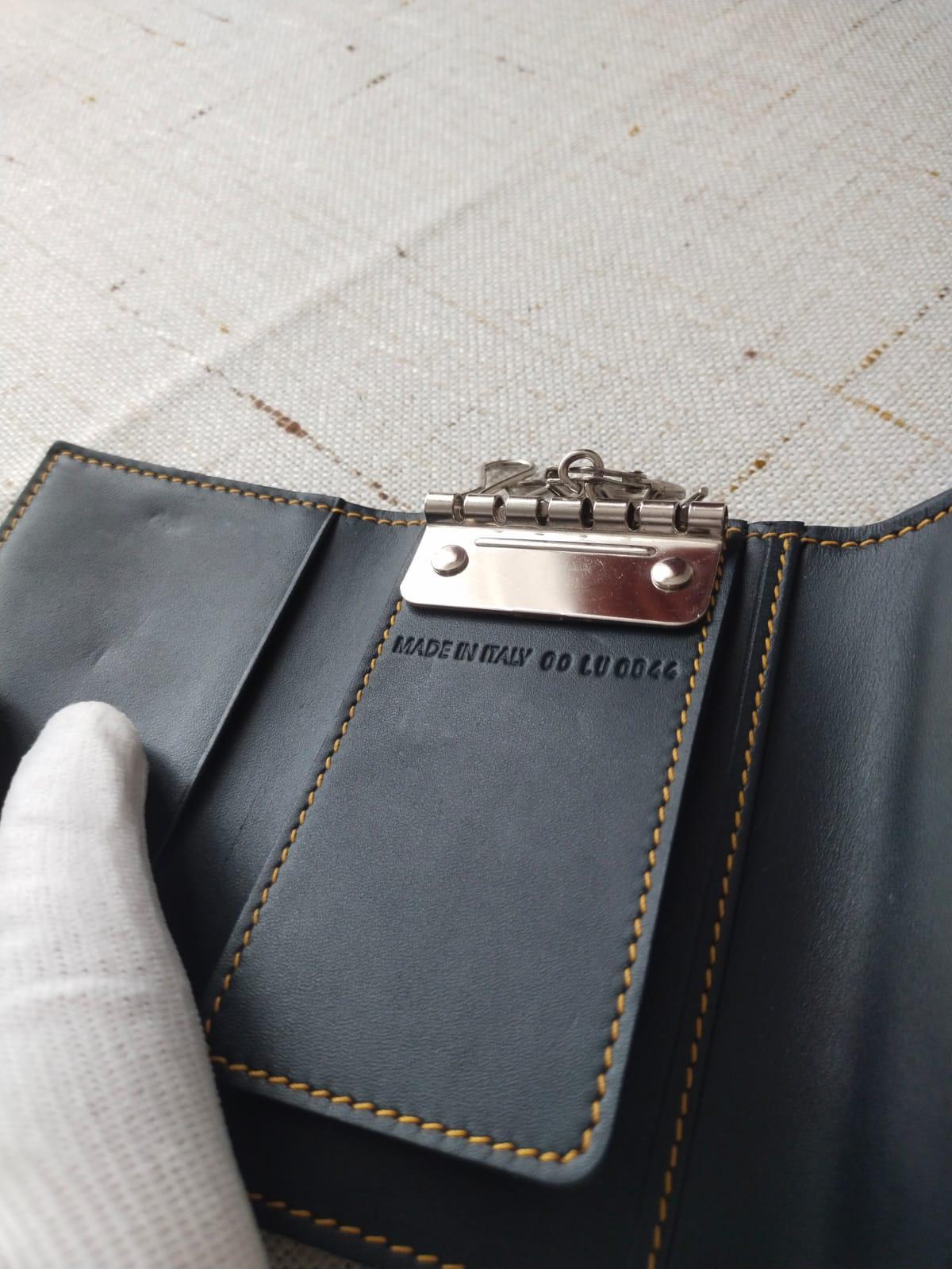 RARE! Christian Dior 2004 Key Holder For Sale at 1stDibs | dior key pouch