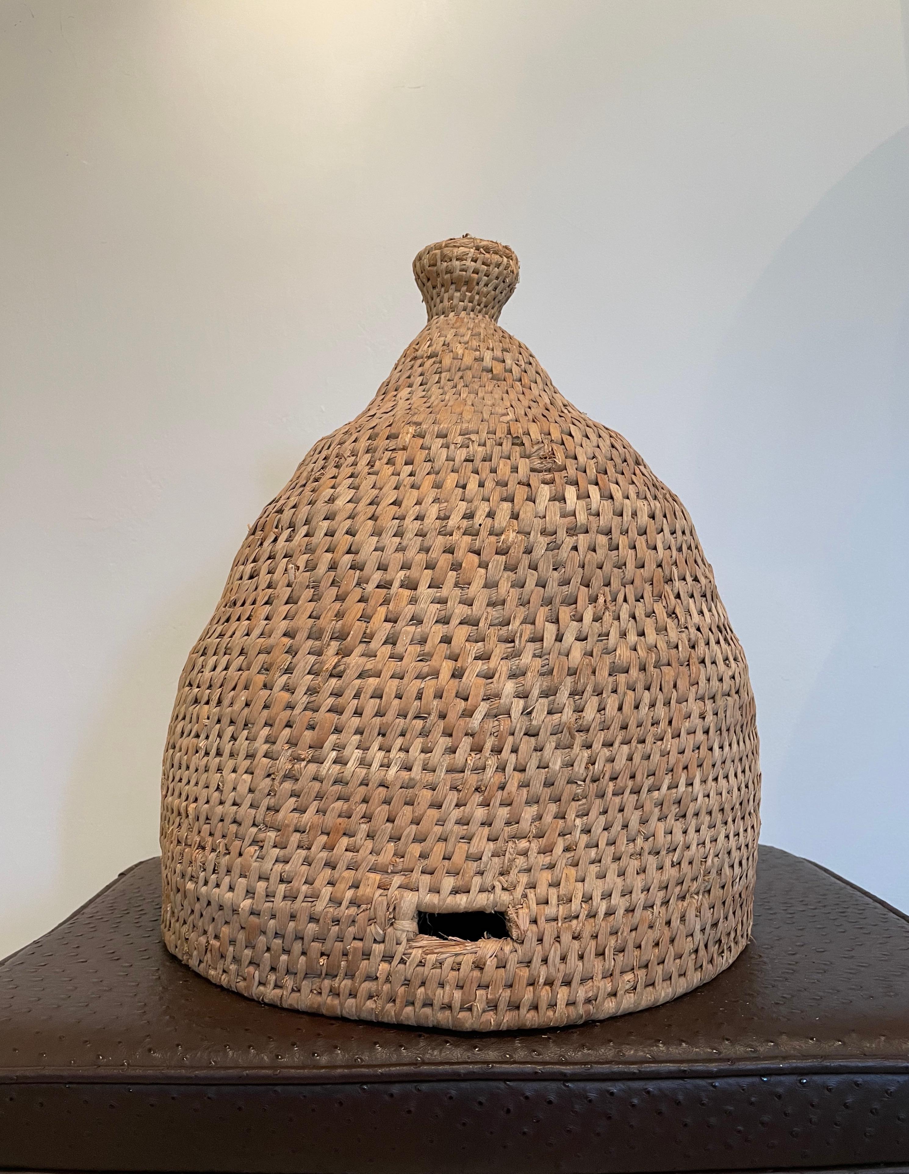 Rare Dutch Straw Bee Skep, CA 1900 at 1stDibs | bee skep for sale