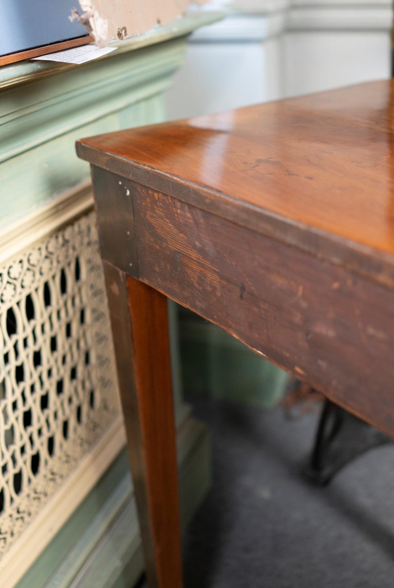 Rare George III Period Concave Front Serving Table For Sale at 1stDibs