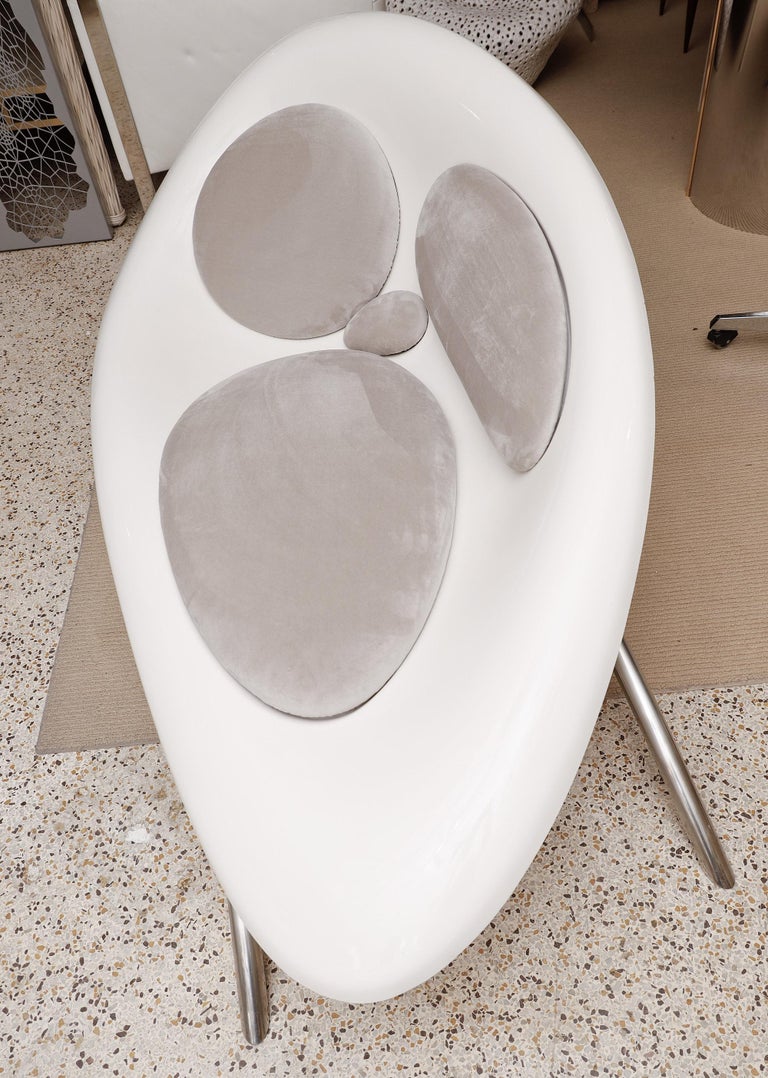Rare Giorgio Gurioli Fibreglass Amaki Sofa For Sale at 1stDibs