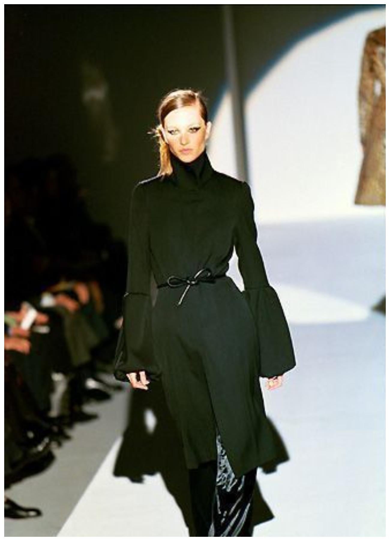 Rare! Gucci by Tom Ford Fall 1999 Runway wool coat For Sale at 1stDibs