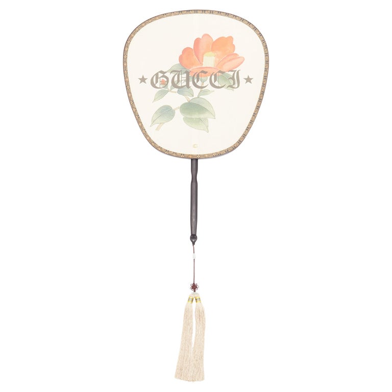 rare GUCCI Modern Future Gothic red Camellia floral logo silk Oriental ...