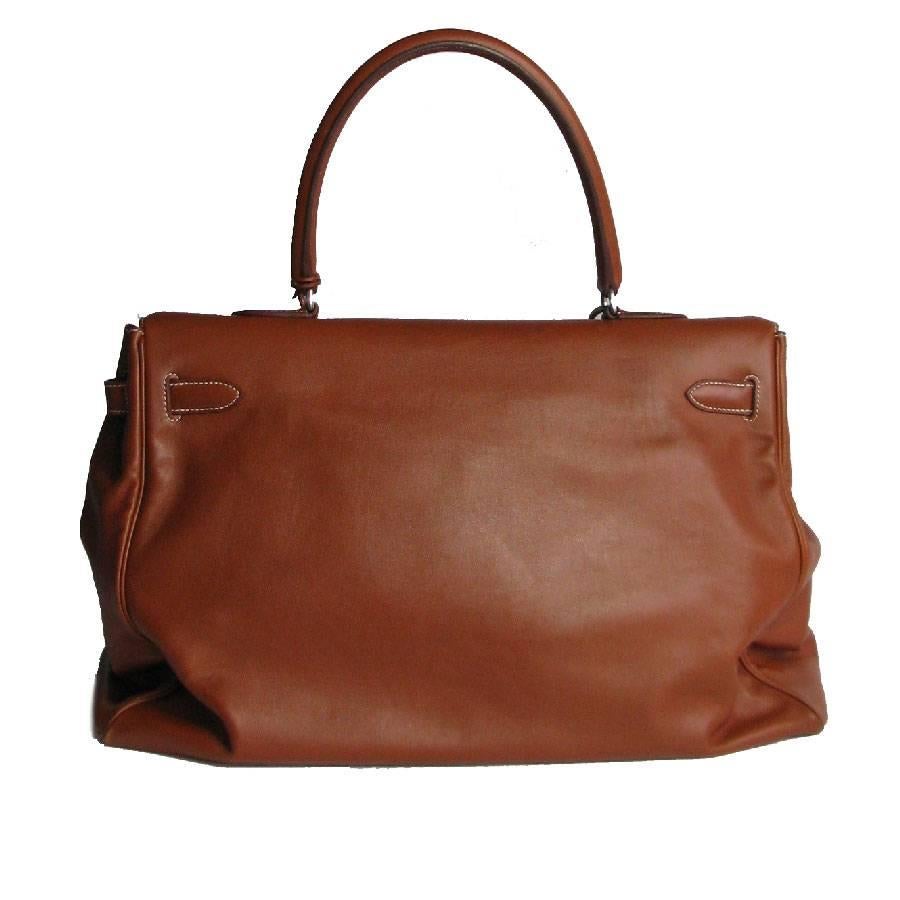 Rare HERMES Kelly Relax Bag in Fawn Sikkim Smooth Leather For Sale at ...