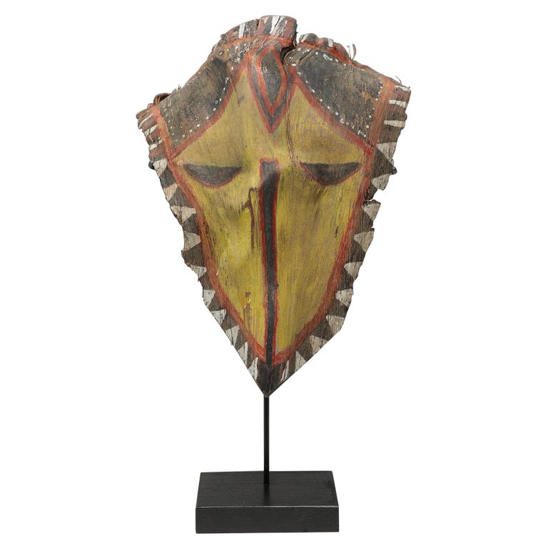 Rare New Guinea Maprik Painted Mask on Palm Frond, Geometric Design at ...