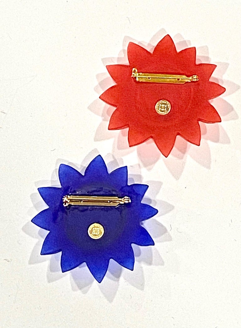 Rare Pair of Givenchy 1980 /90s Resin and Gold Brooches For Sale at 1stDibs