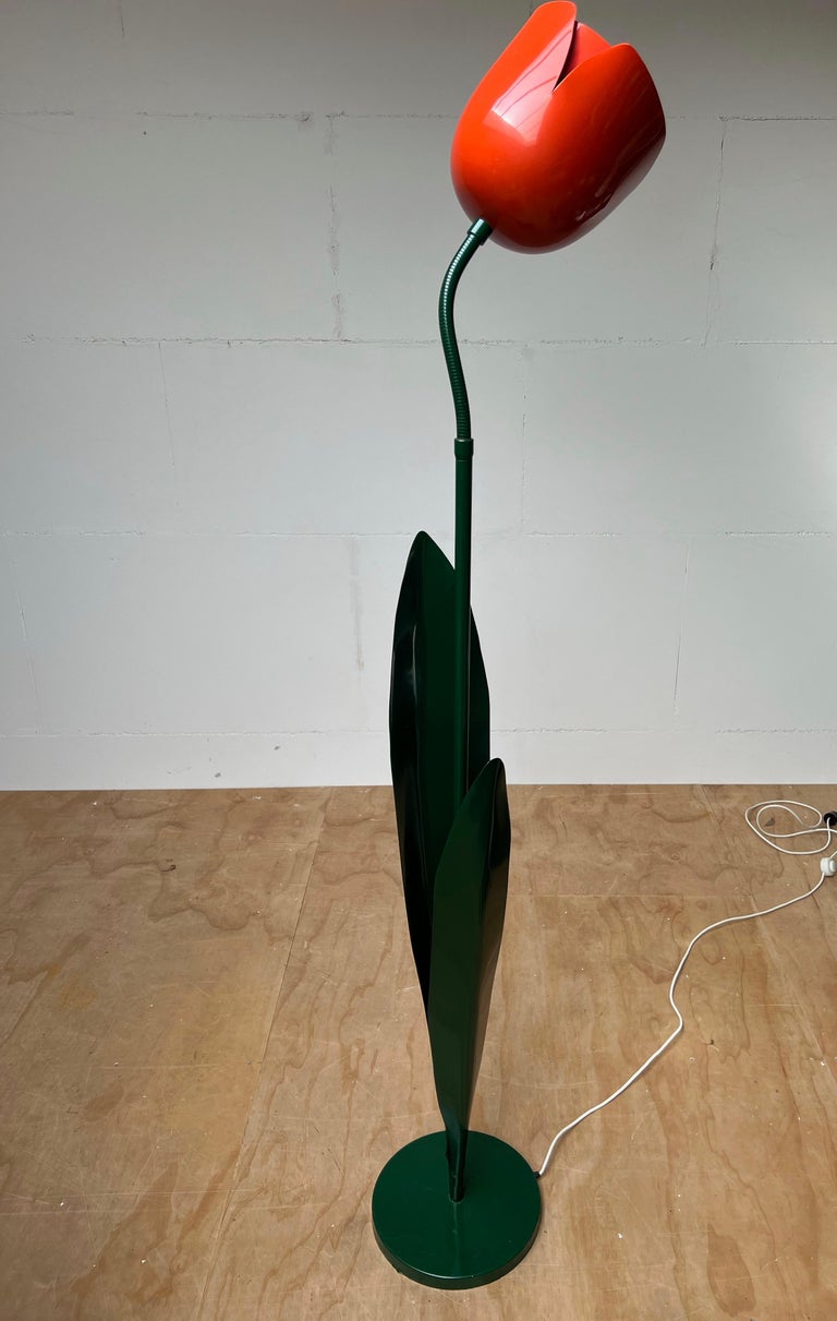 Rare Pop Art Tulip Floor Lamp in Green and Red Painted Metal by Bliss ...