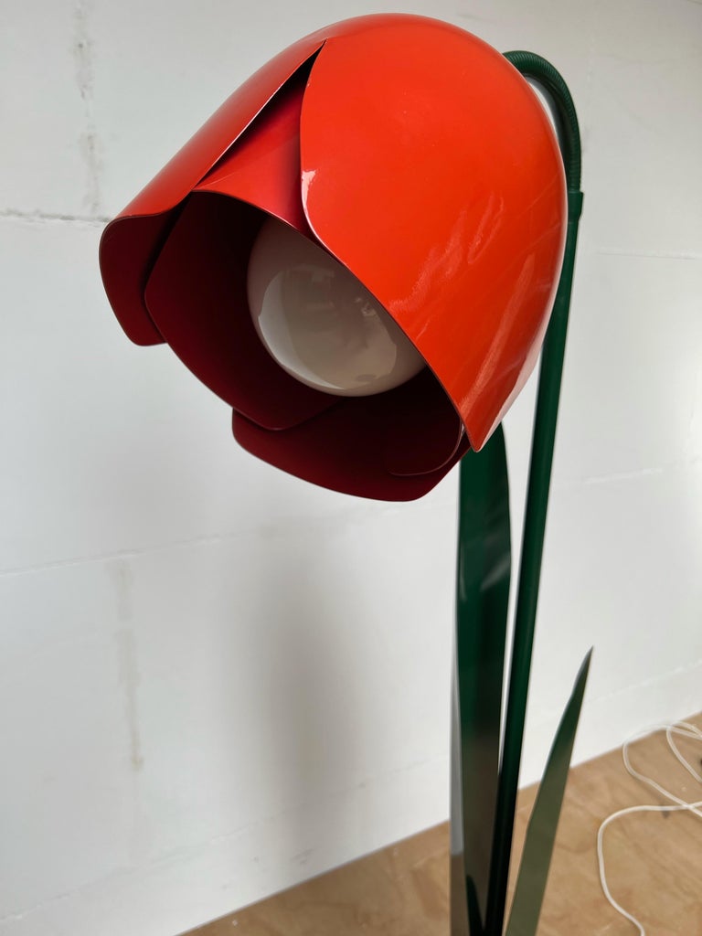 Rare Pop Art Tulip Floor Lamp in Green and Red Painted Metal by Bliss ...