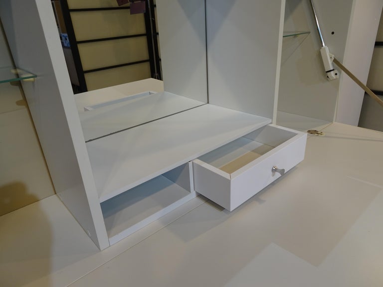 Rare Raymond Loewy DF 2000 Vanity for Doubinsky Freres France For Sale ...